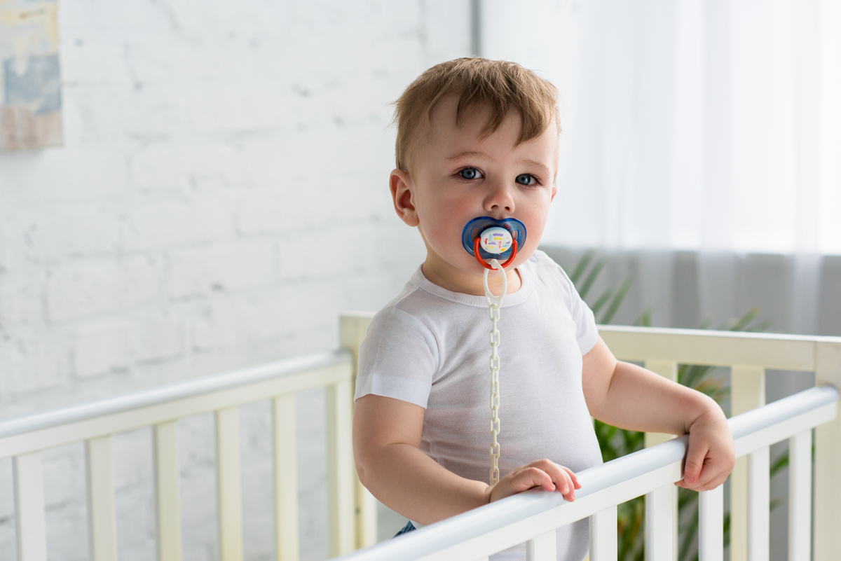 At what Age Should My Baby Stop Using a Pacifier to Prevent Dental ...